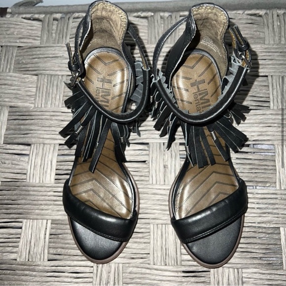 MIA | Shoes | Mia Cristi Fridge Sandal Heeled Leather Shoes Size 75 ...